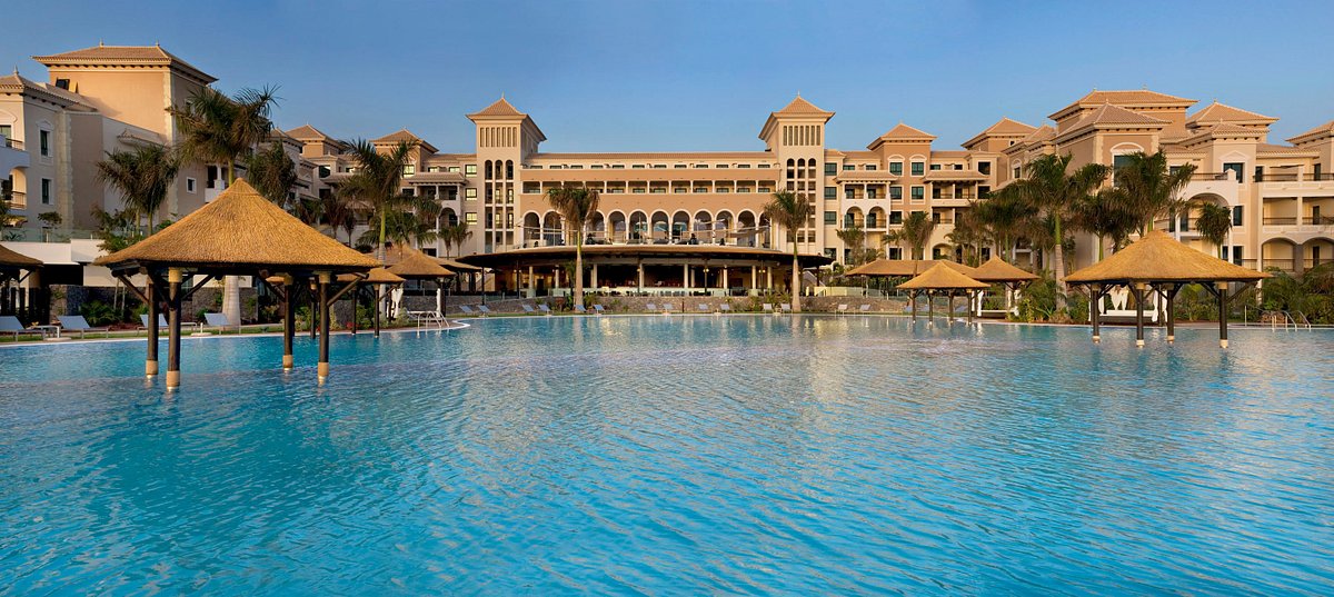 El Gran Hotel Melià Palacio de Isora depura y reutiliza sus aguas ...